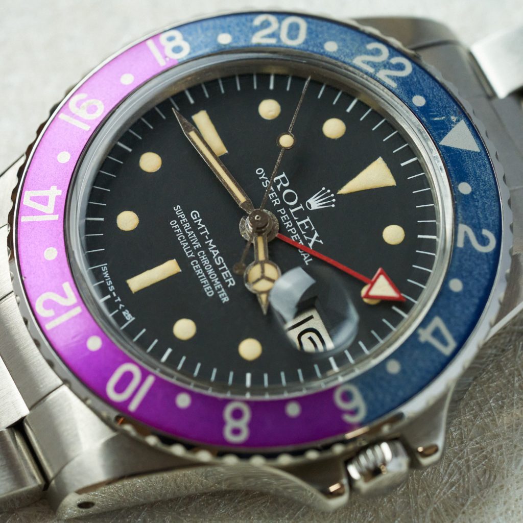 ROLEX GMT-MASTER 1675 – RADIALE – FULL GMT ARROW RED – FUCHSIA BEZEL ...