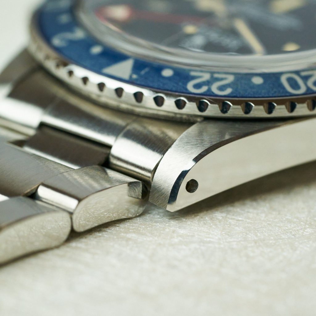 ROLEX GMT-MASTER 1675 – RADIALE – FULL GMT ARROW RED – FUCHSIA BEZEL ...